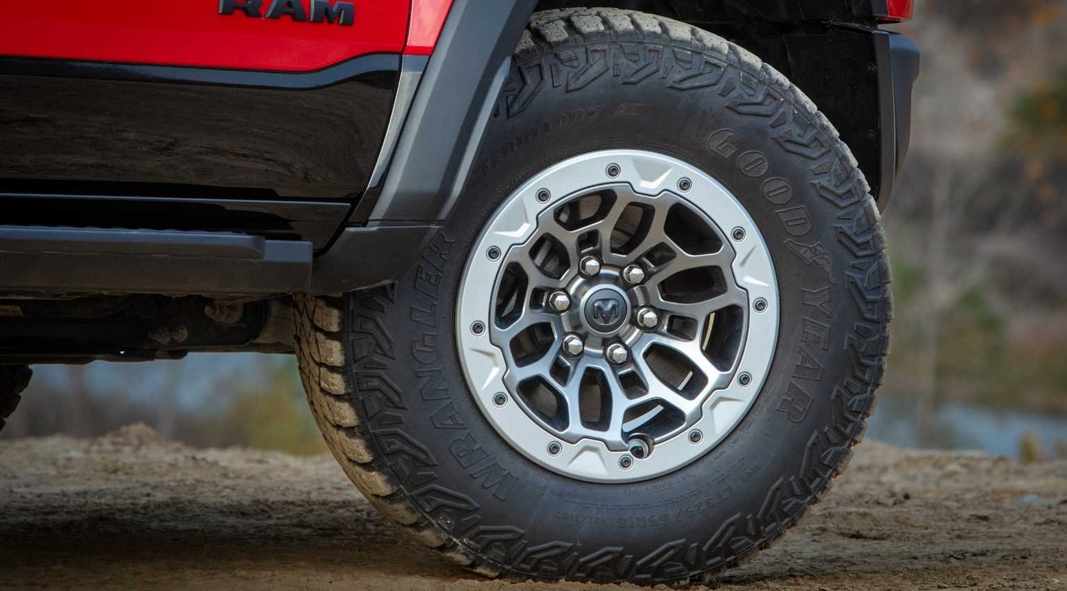 Difference between Bead Lock And Standard Wheels: Key Benefits ...
